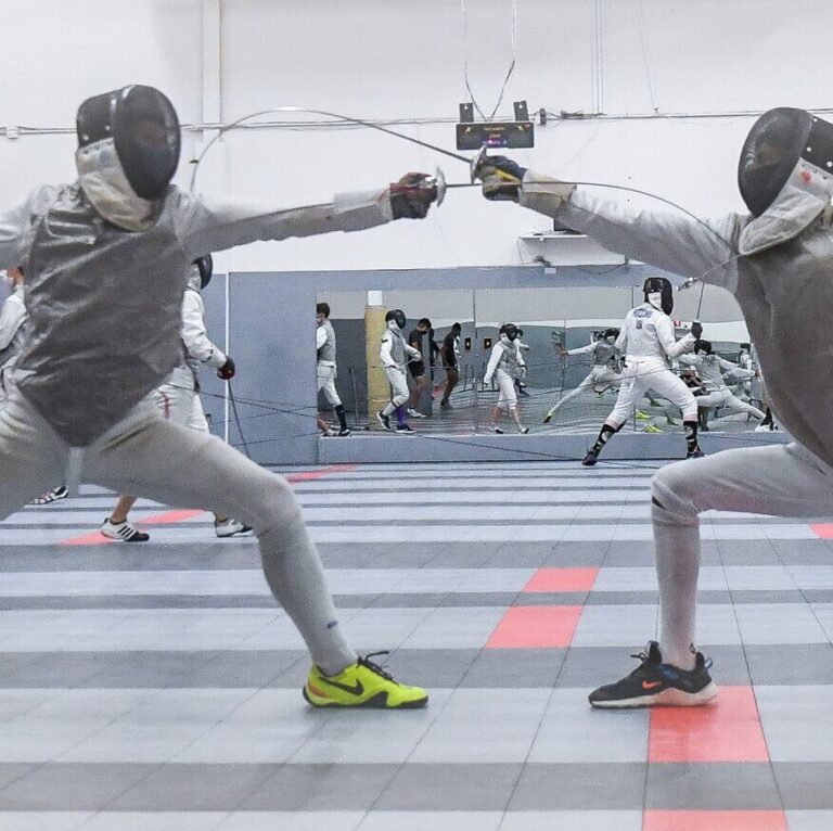 Adult Classes – SARATOGA FENCING CLUB
